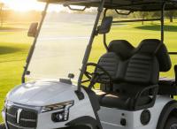 China Sturdy 4 Seats Golf Cart with High-Strength Composite Body and Independent Suspension for All-Terrain Performance for sale