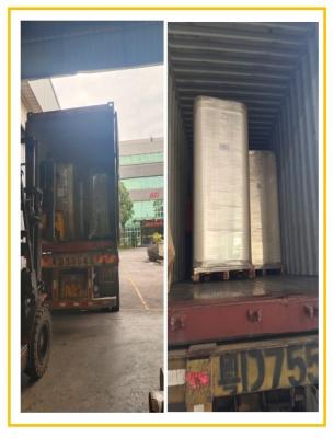 China 24 Mic BOPP Thermal Lamination Film For Book Covers / Bags for sale