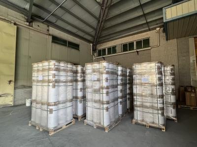 China Glossy PET Thermal Lamination Film with 2200 Mm Width and 130°C Temperature Resistance for Superior Protection for sale