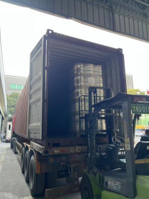 China Metalized PET Film with Heat Resistance Up To 110°C, Smooth Reflective Surface, and Chemical Resistance for Packaging and Lamination for sale