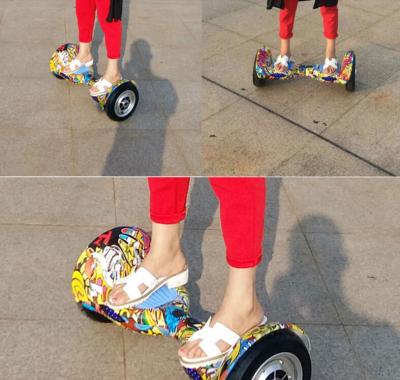 China 2 Wheel Electric Standing Scooter Hoverboard Smart Self Balancing Skateboard 36V for sale
