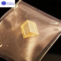 China TiO₂ Single Crystal Prism with 3-Side Polished Surfaces and <001>/<110> Orientation for Optical Research for sale