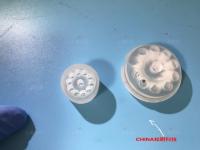 China Transparent Sapphire Glass Liquid Valve Screw Thread Hole Customized Shape for sale