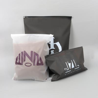 China Zhihe Custom Color Matte Custom Print Logo High Quality PE Waterproof Recyclable T-Shirt Shopping Bag Zipper Top for Socks for sale