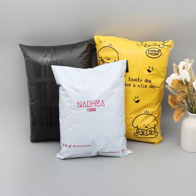 China Zhihe Custom Logo Print Metallic Silver Biodegradable Eco-Friendly Waterproof Durable 120 Microns Thick Clothing Mailing Bags for sale