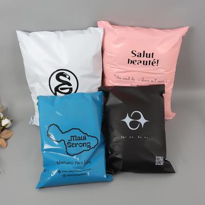 China Zhihe Packaging Eco-Friendly Biodegradable Custom Poly Mailers Clothing Mailing Bags Printed Eco Sealing Waterproof Durable 120 for sale