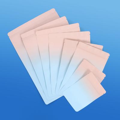 China ROHS/ISO9001/ISO2008 Certified Zhihe Stock Display Box 3.5g Mylar Packaging Bags with Holograph Zipper Plastic Pouches for sale