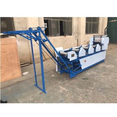 China Hot Saling Design 5 Rollers Noodle Press with Multifunctional Features and 4000w for sale