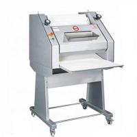 China Automatic Control Baguette Bread Moulder with 0.75kw Motor and 24 Months Guarantee for sale