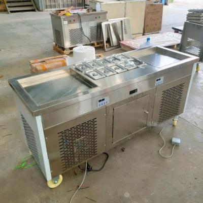 China Elegant Appearance Electric Fried Yogurt Rolled Ice Cream Roll with Automatic Function for sale