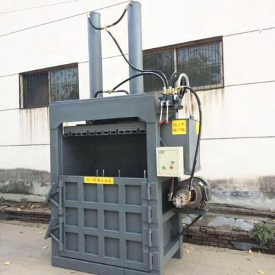 China Customizable Double Cylinder Baling Press/Plastic Baler for Belt Packaging Efficiency for sale