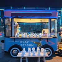 China 3.0kw Electric Mobile Fast Food Snack Beverage Ice Cream Catering Trailer Truck Kiosk Cart for sale