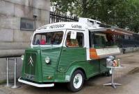 China Galvanized Mobile Square Food Trailer 600KG-1400KG Capacity Optional Configuration for sale