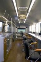 China Customized Multi-functional Mobile Shop Barber Car Food Truck with Soybean Raw Material for sale