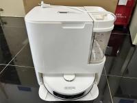 China Smart Robot Vacuum Cleaner With Washable Filter And TUYA APP For Hassle-Free Cleaning for sale