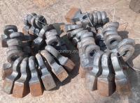 China Customizable Hammer Mill Crusher with Adjustable Grate Strip Gap and 1 Period for sale