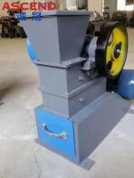 China PE60x100 model basalt dolomite gravel small mini laboratory jaw crusher for testing with 50 60 kg/h for sale