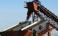 China Vibrating Screening Plan Stone Crushing Machine for sale