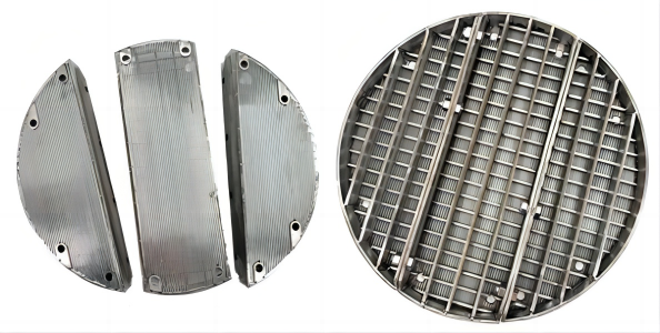 Packing support grids