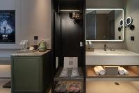 China Luxury Hotel Guest Room Furniture Reinforced Frames Custom Hotel Furniture Modern for sale