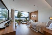 China Japanese Minimalist Hotel Style Bedroom Furniture Modern Hotel Room Set Custom Dimensions for sale