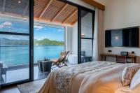 China Solid Wood Guest Room Furniture Eco Friendly Luxury Hotel Furniture for sale
