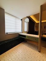 China Upholstered Hotel Guest Room Furniture Custom Hotel Suite Furniture Emerald Green for sale