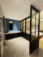China OEM ODM Hotel Guest Room Furniture Oriental Modern Hotel Furniture Luxury for sale