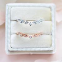 China Diamond Wedding Unique Engagement Rings 14K Yellow Gold Jewelry for sale