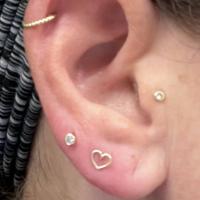 China 14K Gold Outlined Heart Ear Piercing Jewelry Threaded Flat Back Stud for sale