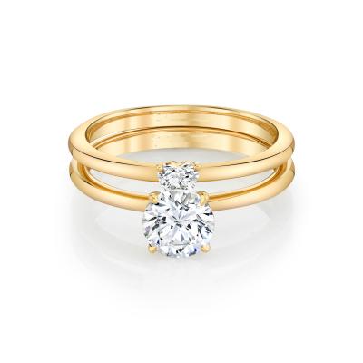 China Trendy Jewelry Yellow Solid Gold Moissanite Engagement Ring Set Heart Cut for sale
