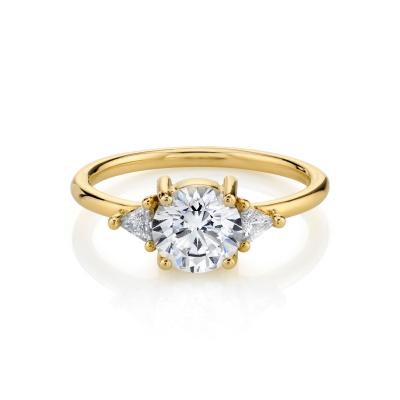 China RD 4mm Round Natural Diamond Ring , Claw Setting 18k Gold Wedding Band for sale