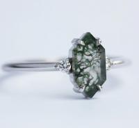 China Green Genuine Moss Agate Ring , Gemstone Beautiful Women Ring for sale