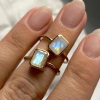 China Unique Solid 925 Sterling Silver 18K Gold Plated Ring Large Moonstone Ring Fine Design Factory Jewelry for sale