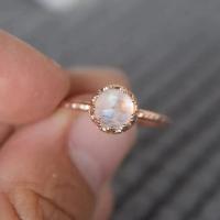 China 925 Sterling Silver Natural Blue Moonstone Ring Moonstone Jewelry Design for sale