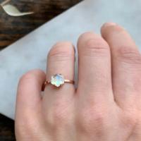China Rose Gold Hexagon Shaped Wedding Genuine Moonstone Jewelry Dainty Natural Rainbow Moonstone Ring for sale
