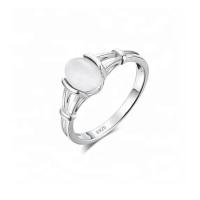China Beautiful 925 Solid Sterling Silver Ring , Oval Cut Moonstone Gemstone Ring For Girls for sale