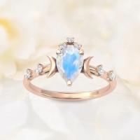 China Natural Moonstone Gemstones 925 Silver Anniversary Jewelry Rings Genuine Pear Cut for sale