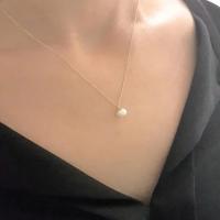 China Freshwater Pearl Pendant Necklace in 925 Sterling Silver For Women for sale