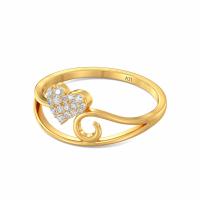China Joyalukkas 9K Yellow Gold Ring , Girls Heart Diamond Engagement Ring for sale