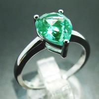 China Sterling Silver Green Spinel Ring Fashionable Pear Shape Solitaire Wedding Engagement Ring for sale