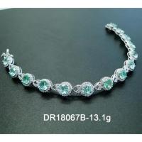 China 925 Sterling Silver Elegant Women Bracelet Pave Setting Green Spinel Bangle for sale