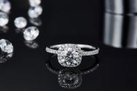 China Square Cut Bridal Women Moissanite  Square Diamond  Gold with Silver Romantic Wedding Ring for sale