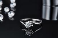 China 9K with Silver Ring Trapezoidal White Moissanite Diamond Minimalist Wedding Jewelry for sale