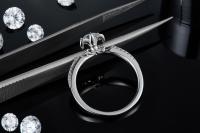 China Flower Cut  Moissanite Engagement Ring Unique 14KN White Gold Ring Moissanite Engagement   Ring for sale