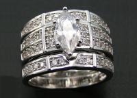 China 10K 14K Gold Engagement Wedding Ring , 0.68ct 56pcs Natural Diamond ring ODM for sale