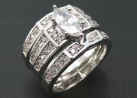 China 10K 14K Gold Engagement Wedding Ring , 0.68ct 56pcs Natural Diamond ring ODM for sale