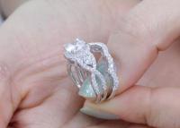 China OEM ODM Natural Diamond Wedding Rings , Halo Style Promise Rings 6.5mm Dimension for sale