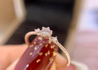 China Claw Setting 14k Gold Diamond Ring , 0.1 Ct Diamond Ring For Gift for sale