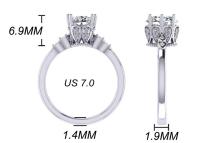 China Oval Cut 18k White Gold Engagement Ring 8.0×6.0mm Dimension ODM for sale